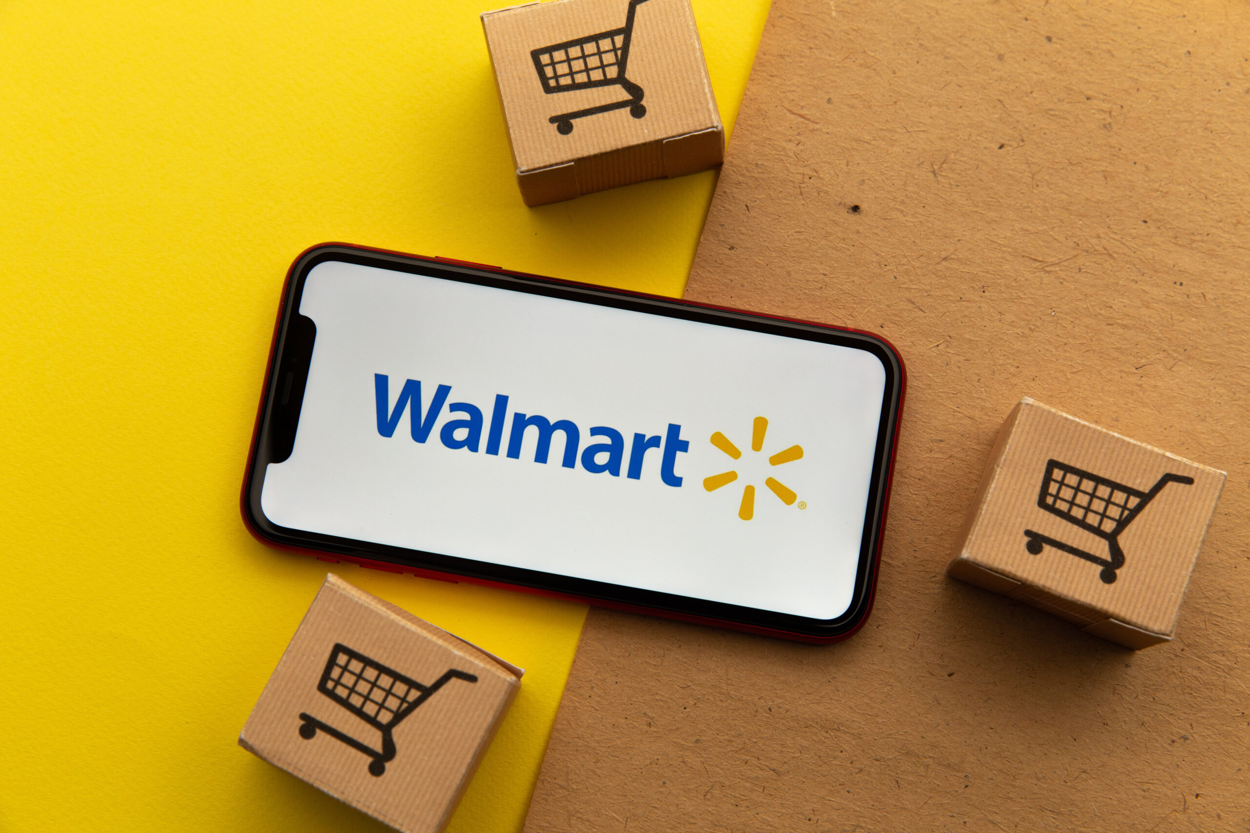 Tula, Russia – January 26, 2021: Walmart logo on iPhone display | Profit.de